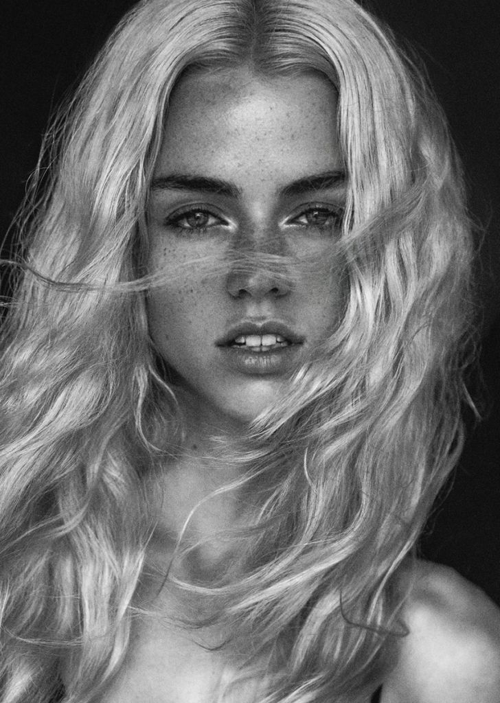 Kristen P – Deva Models